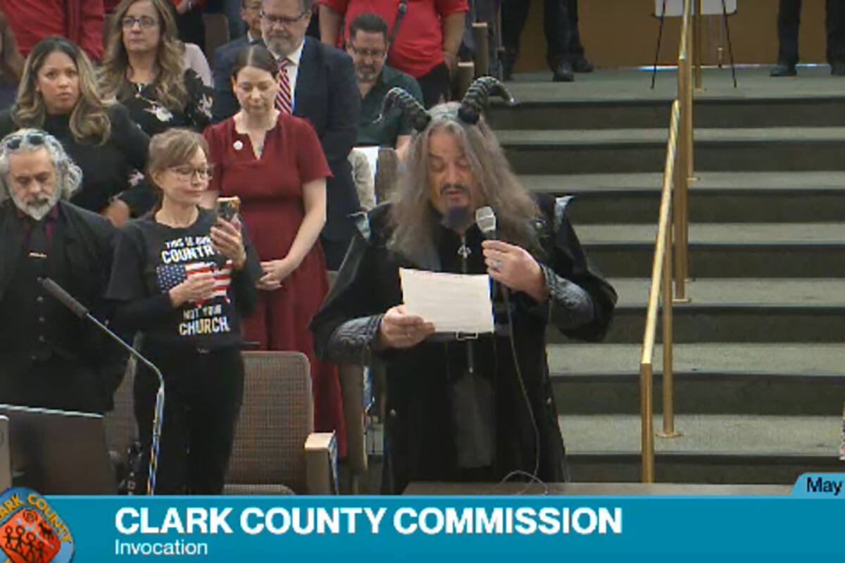 'Hail Satan' invocation triggers debate about prayer in public meetings