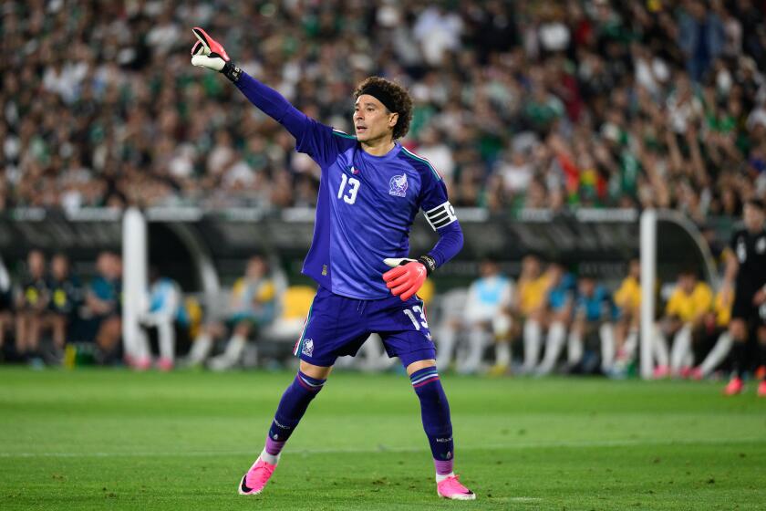 Memo Ochoa: Compartir una marca histórica en el Mundial con Messi y ...