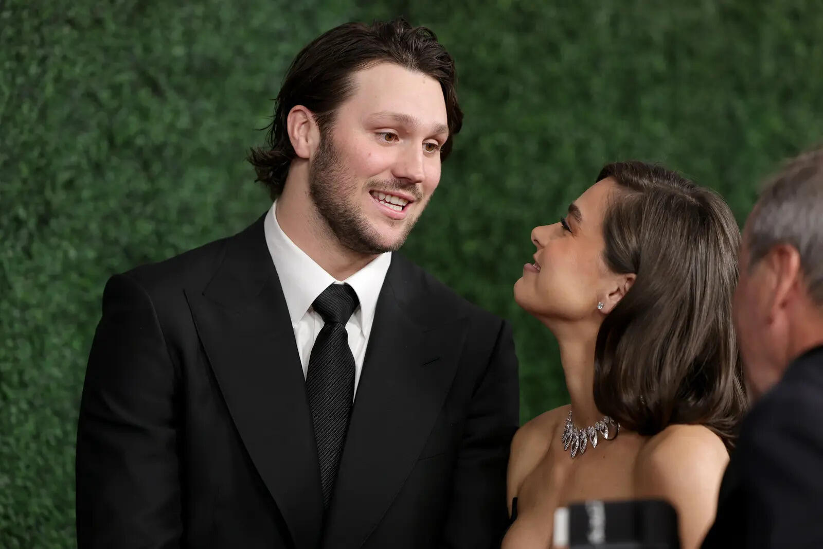 Josh Allen reveals what one year of marriage to Hailee Steinfeld ...