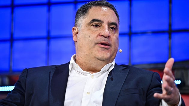 US commentators Cenk Uygur, Hasan Piker barred from entering UK