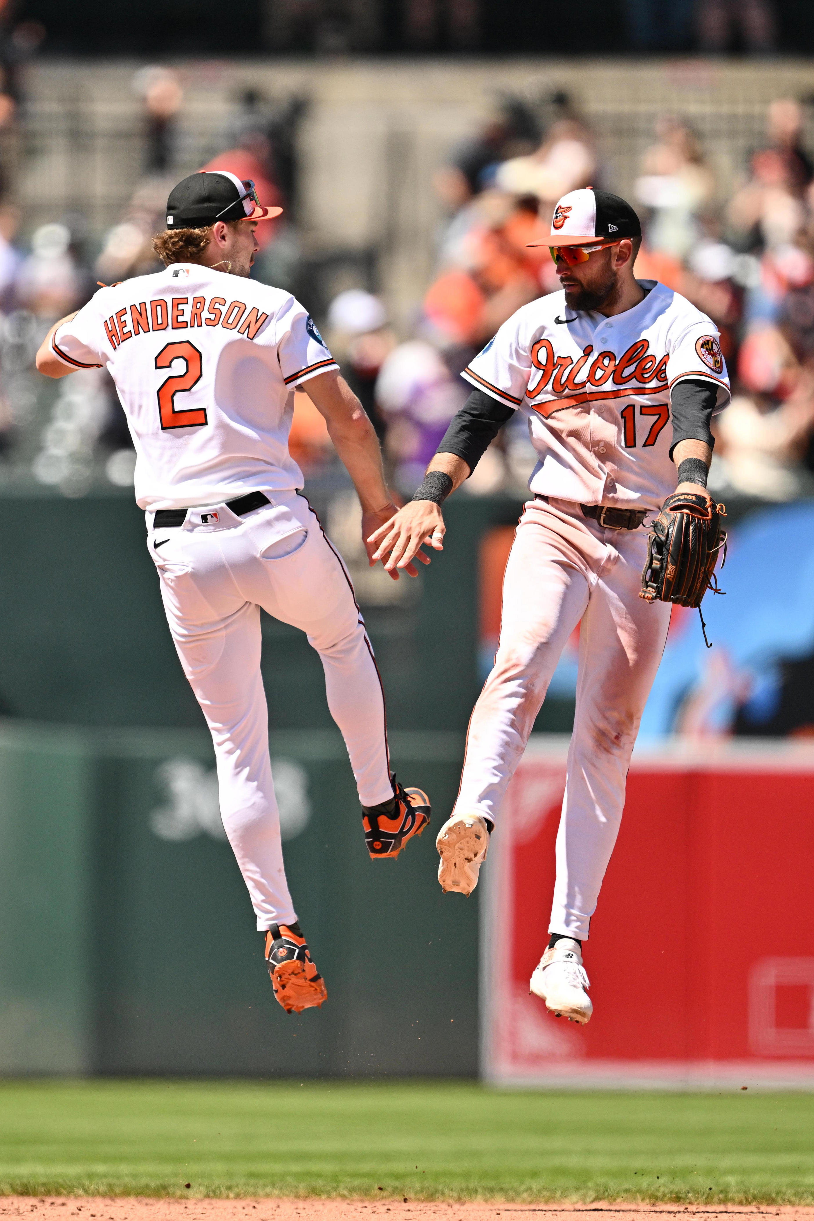 Podcast: Looking back on an up and down Orioles May