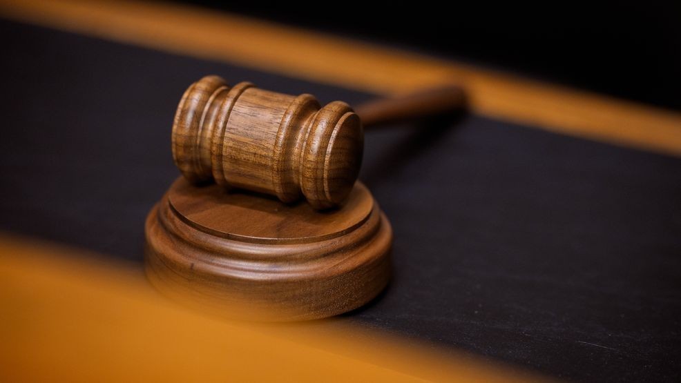 Man pleads guilty to intent to distribute crack cocaine
