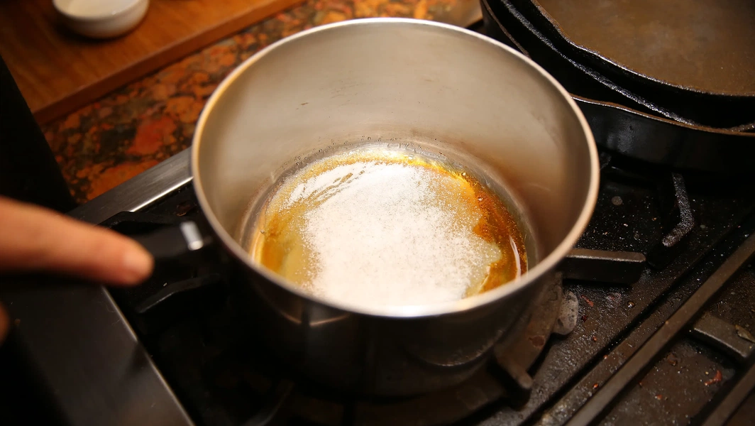 Master the magic of homemade caramel sauce