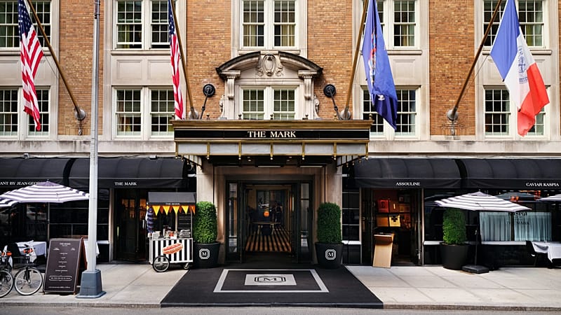 Penthouse, tickets and helicopters: Luxury New York hotel unveils $1m ...