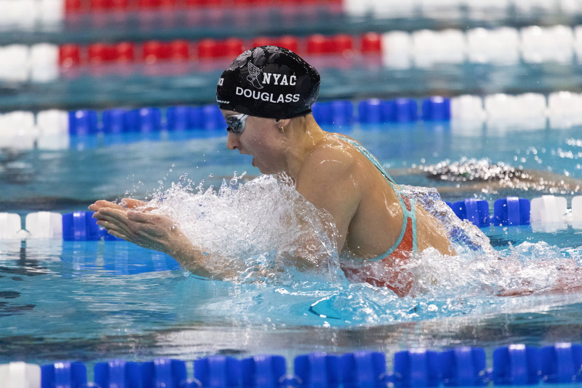Pro Swim Series Indianapolis day 1: Kate Douglass, Van Mathias shine in ...