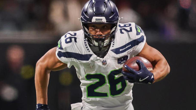 Seahawks most critical OTA position battle could decide offensive direction