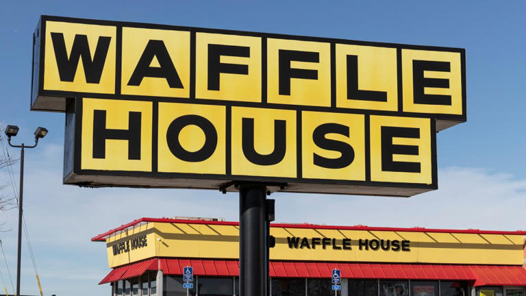 Waffle House near Ohio State campus to close this year