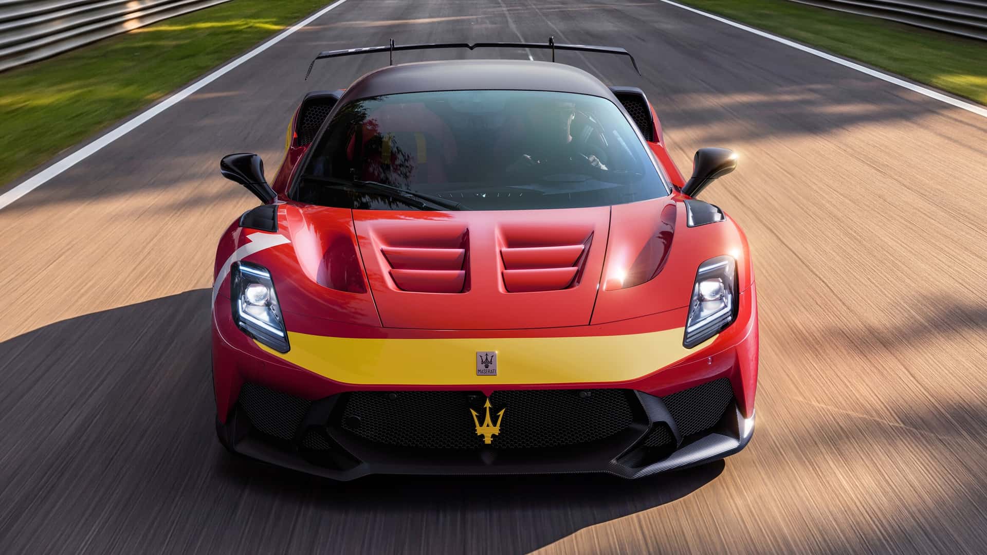 Maserati's gorgeous new livery celebrates a century