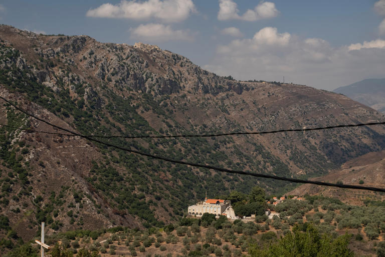 Beaufort Castle: An ancient Lebanese monument that continues to draw ...