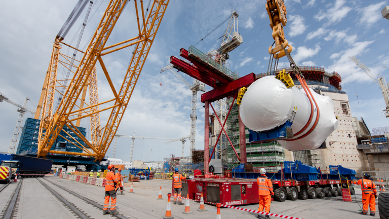 Second reactor lifted into place at Hinkley Point