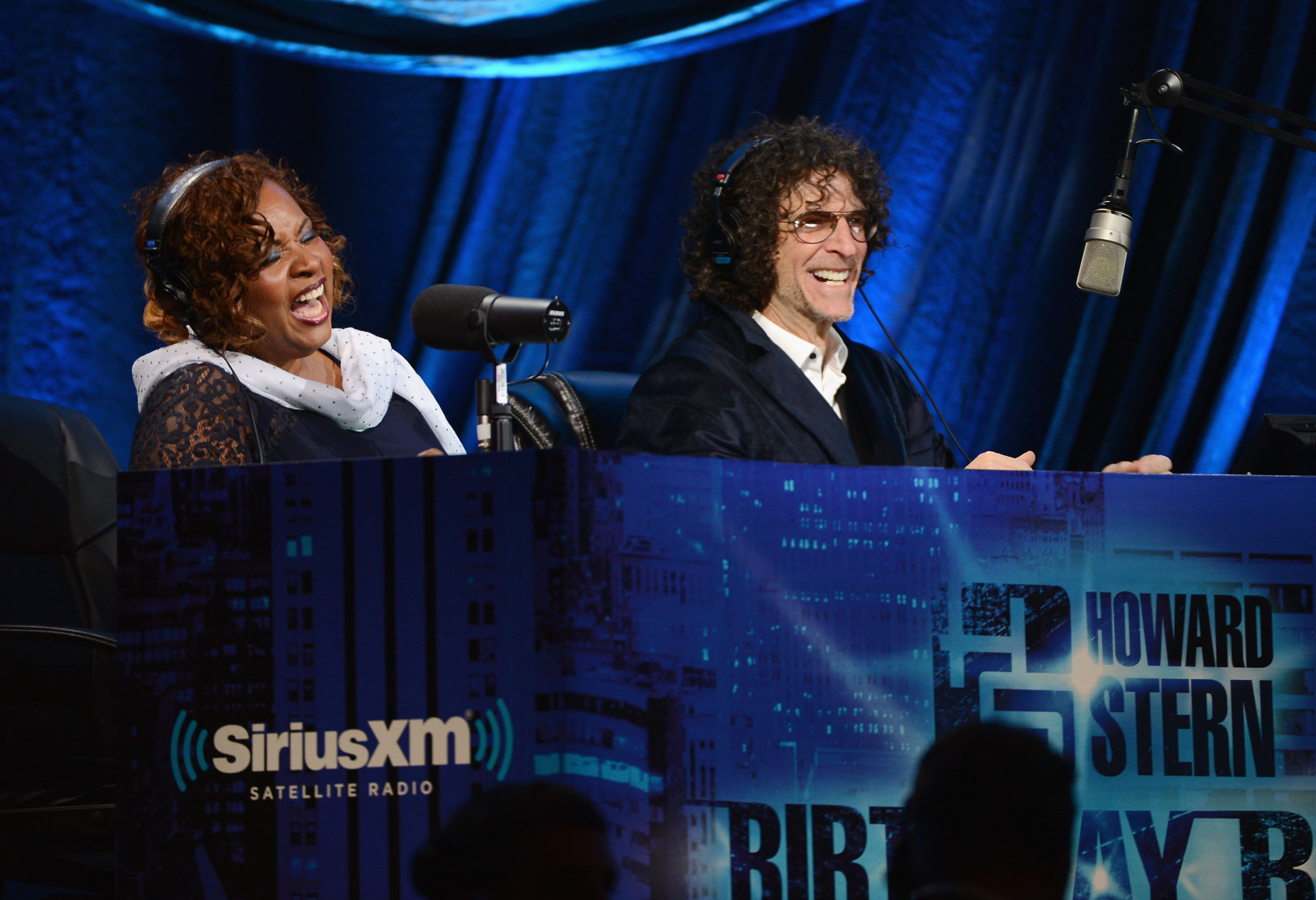 Howard Stern’s radio partner Robin Quivers is cancer-free 14 years ...