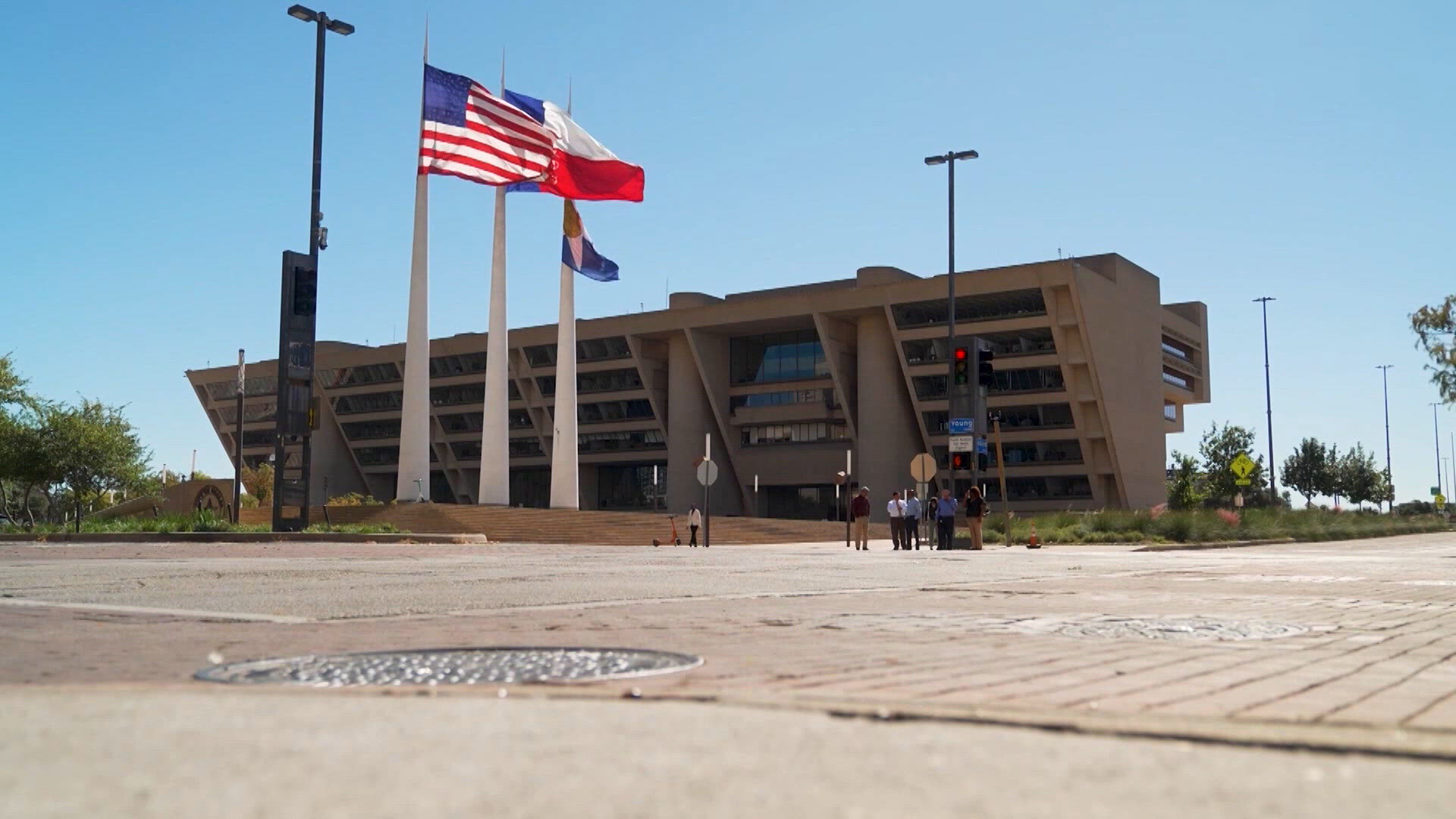 Will it stay or will it go? Both sides battle over the future of Dallas ...