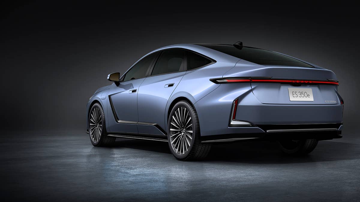 Lexus ES engineers argued over the one thing luxury buyers feel every day