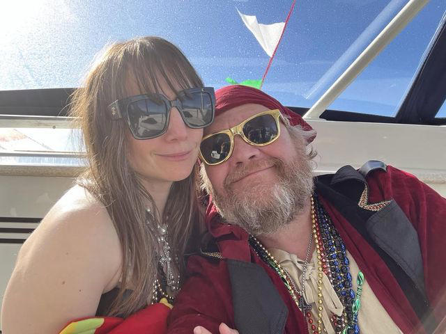 James Van Der Beek's ex-wife Heather McComb marries Scott Michael ...