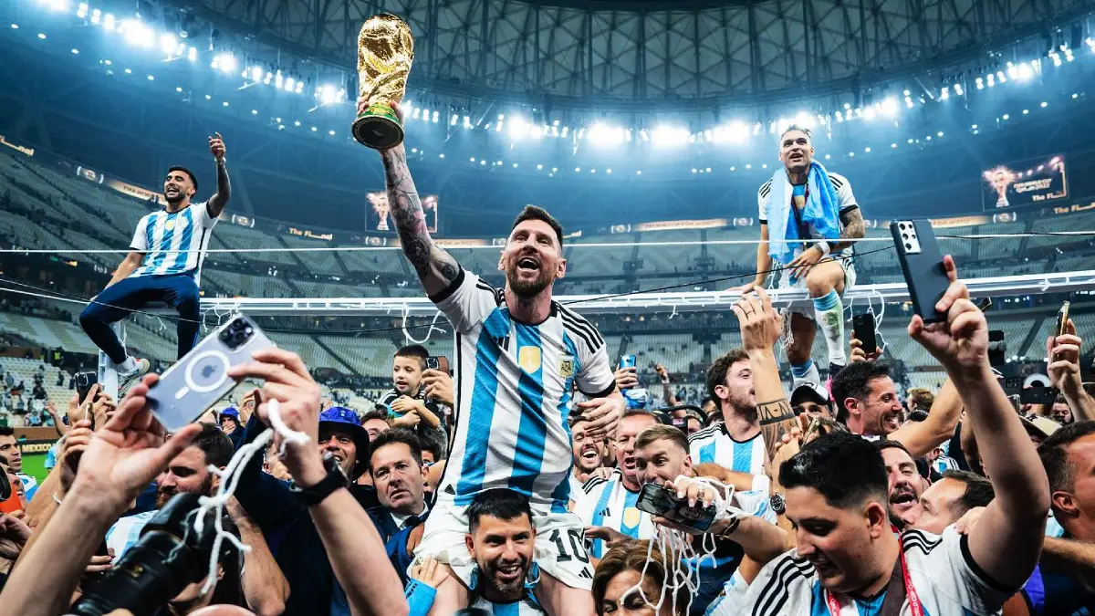 18 photos of World Cup celebrations that captured exactly what it means ...