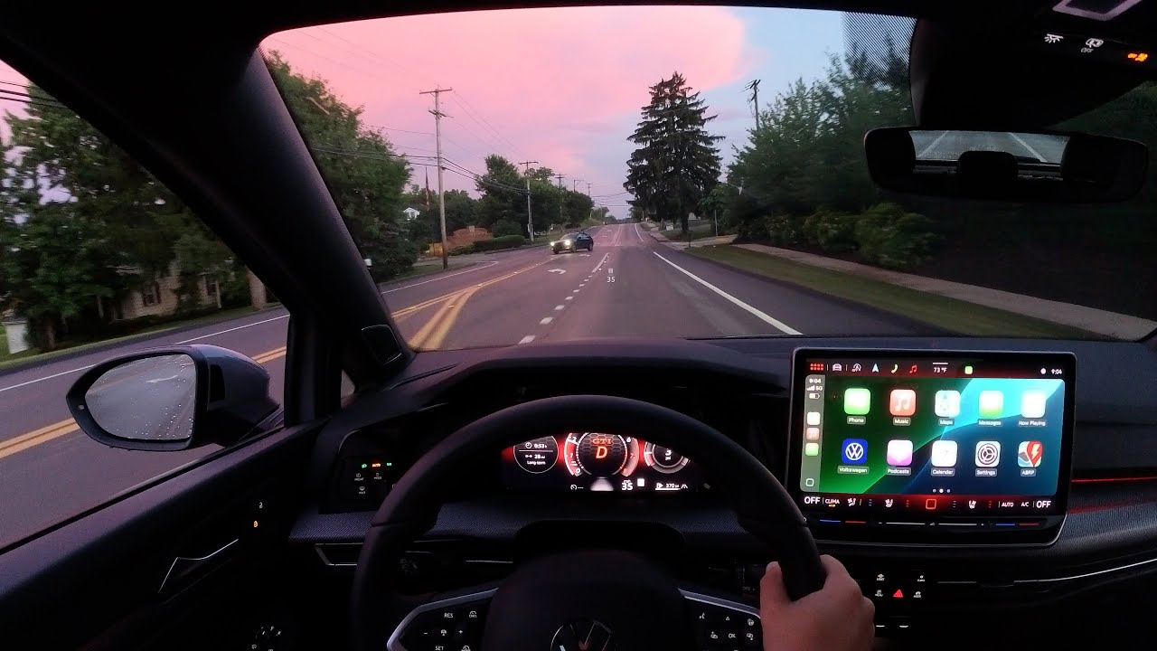 Relaxed summer drive in the Volkswagen GTI Autobahn