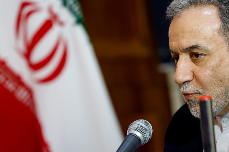 Iran interrompe contatti con USA e potrebbe bloccare stretto di Hormuz ...
