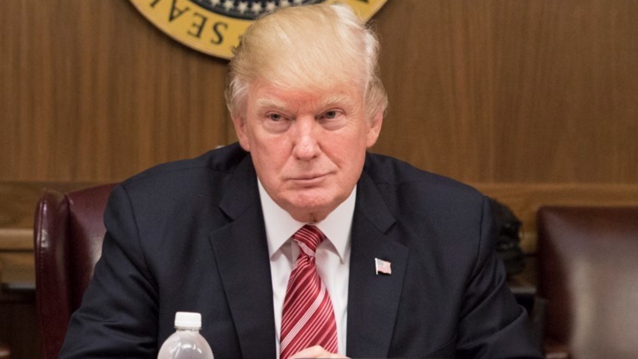 Trump just postponed his AI executive order — telling reporters he ...