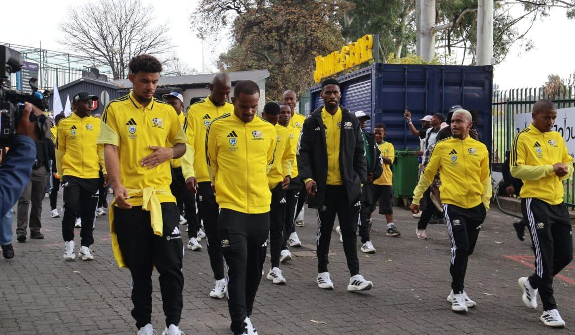 Visa delays force South Africa's World Cup team to arrive late in Mexico
