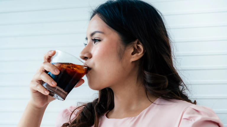 When you drink Coca-Cola every day, this is what happens to your ...