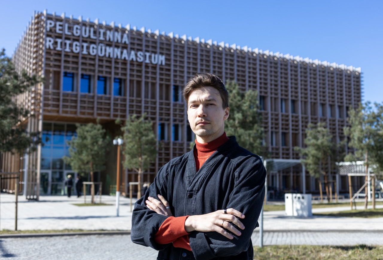 How to fight AI brain rot at school? For one country, it’s with free ...