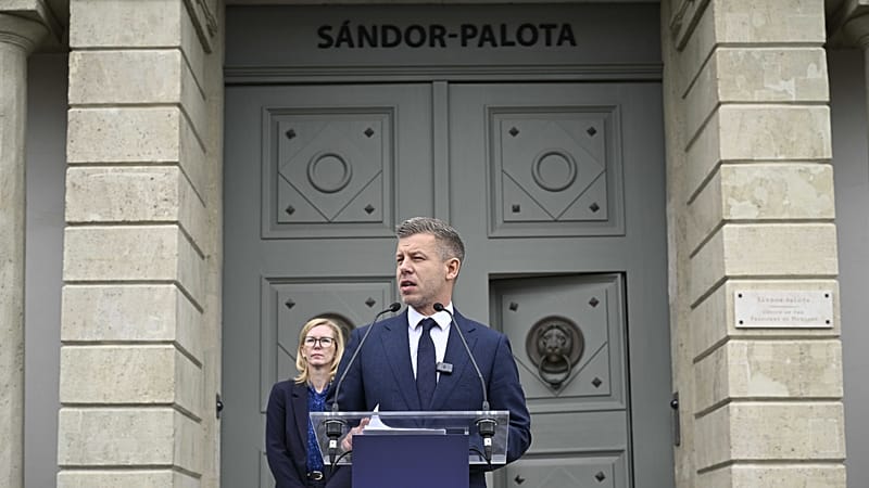 Le gouvernement Tisza veut modifier la Constitution pour pouvoir ...