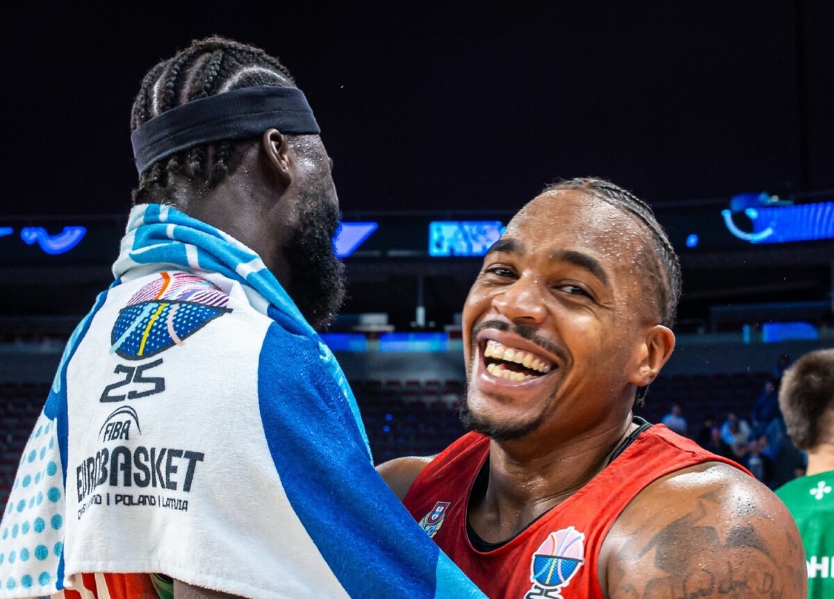 Travante Williams mantém-se em França e reforça o Roanne