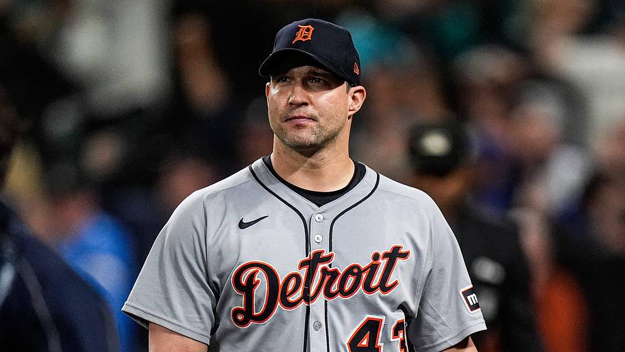 Red Sox have clear swap on their roster if they want to keep Tommy Kahnle