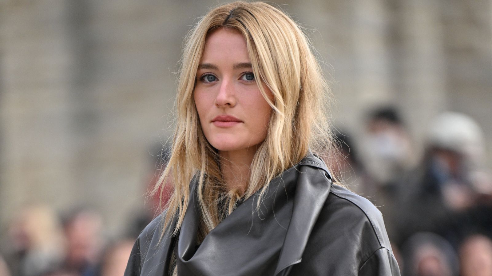 Cette coloration blonde est la plus flatteuse après 50 ans pour donner ...