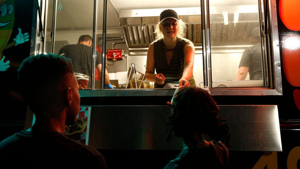 Atlanta's 'Global Grub Alley' will bring up to 30 food trucks downtown ...