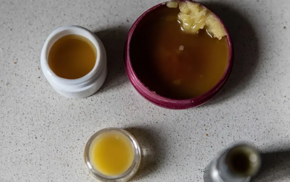 Wake up to softer, smoother lips overnight