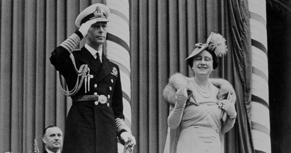 Secret royal love triangle: Queen Mother pushed different suitor for ...