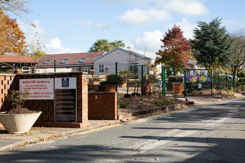 Prisoner escaped from Derbyshire jail after cellmate's debt was passed ...