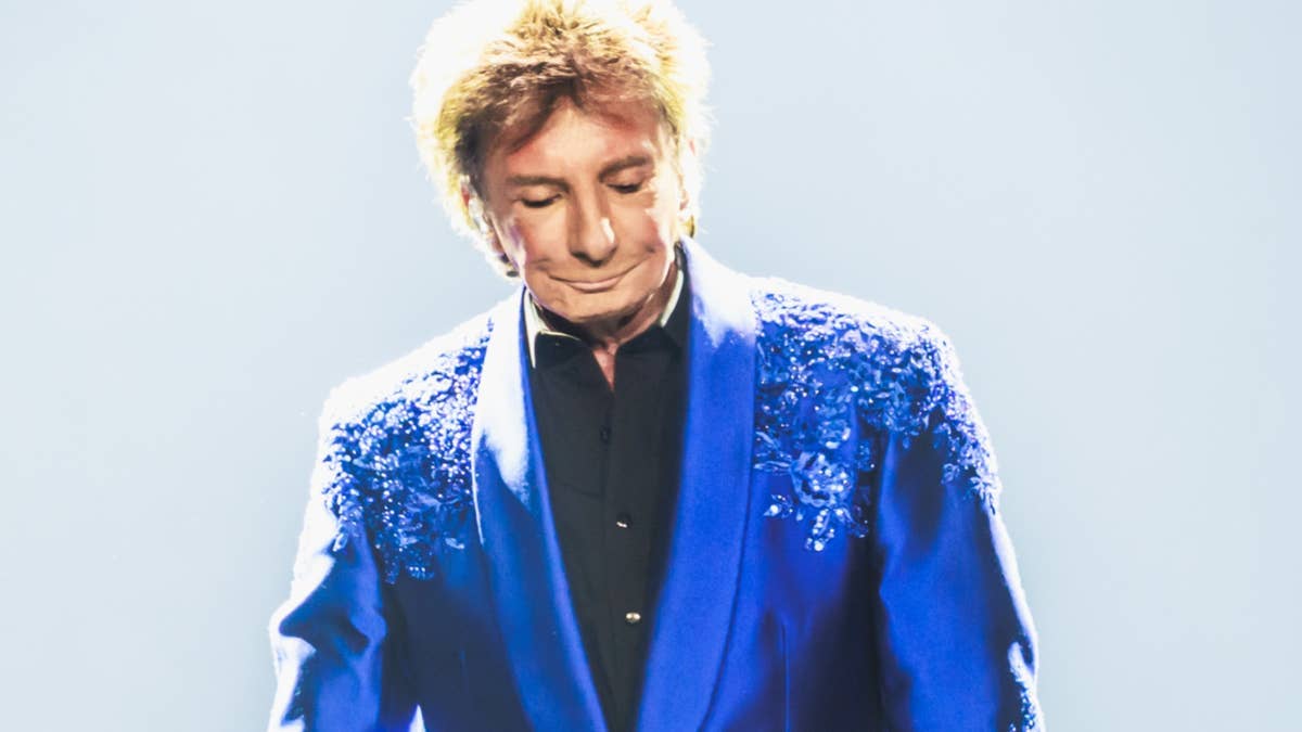 Barry Manilow discusses his health and uncertainty about returning to ...