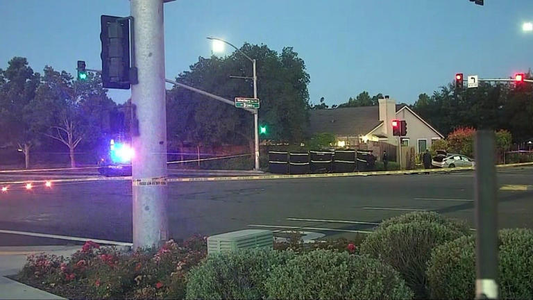 2 detained after Elk Grove Florin Road crash leaves 2 dead