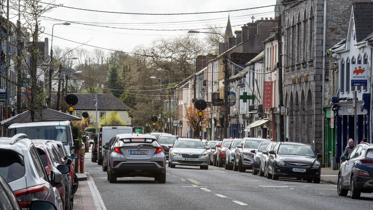 ‘Treacherous, madness, and bedlam’: N25 traffic congestion worsens in ...