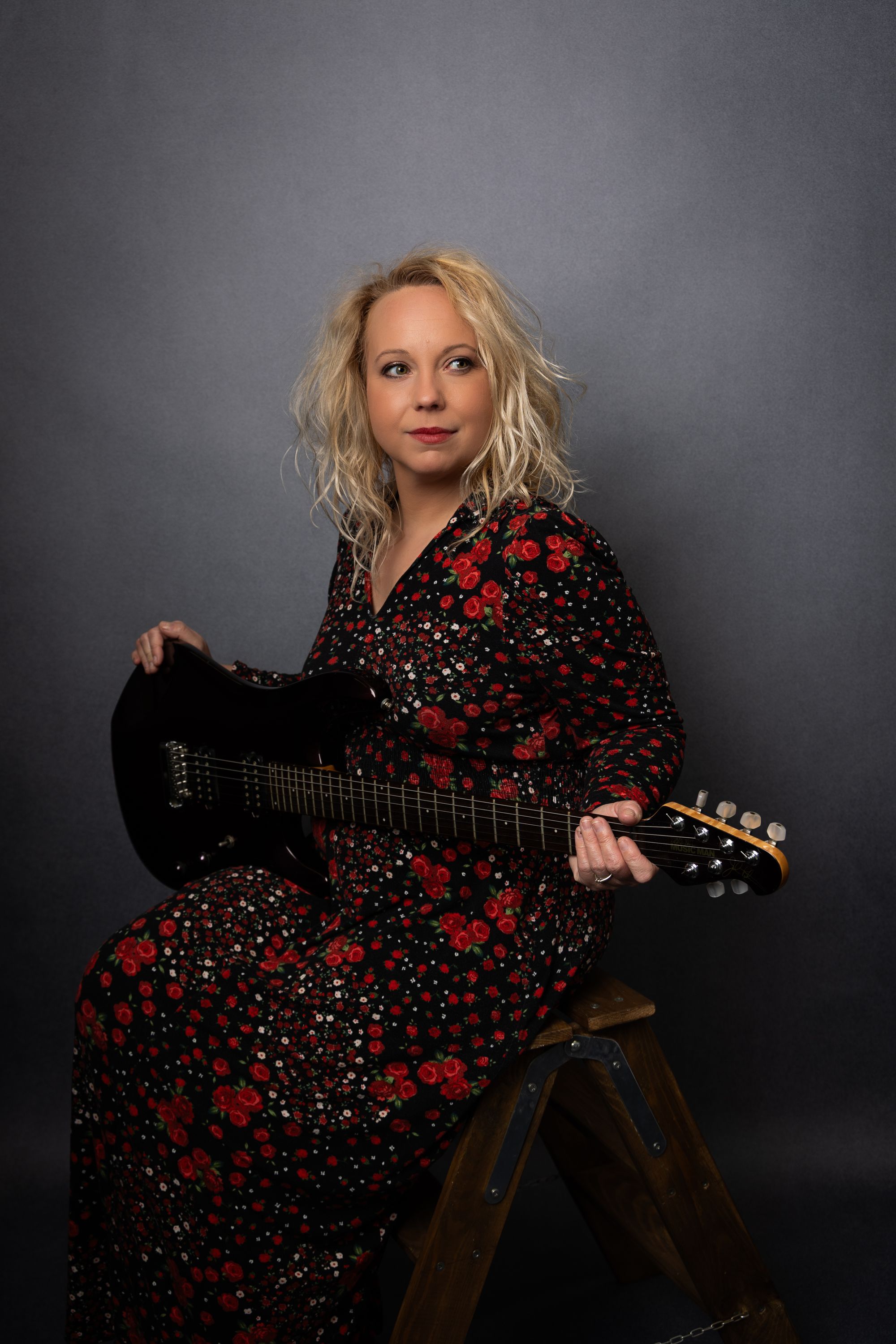 Renowned blues-rock guitarist & singer heading to Barnoldswick
