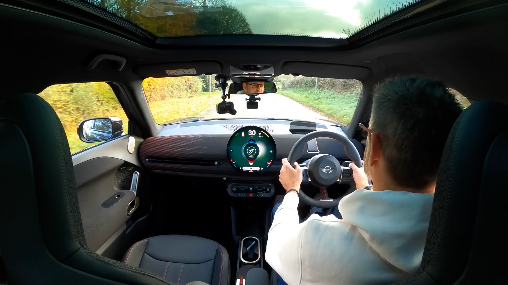 Driving the all-electric Mini Aceman on real roads