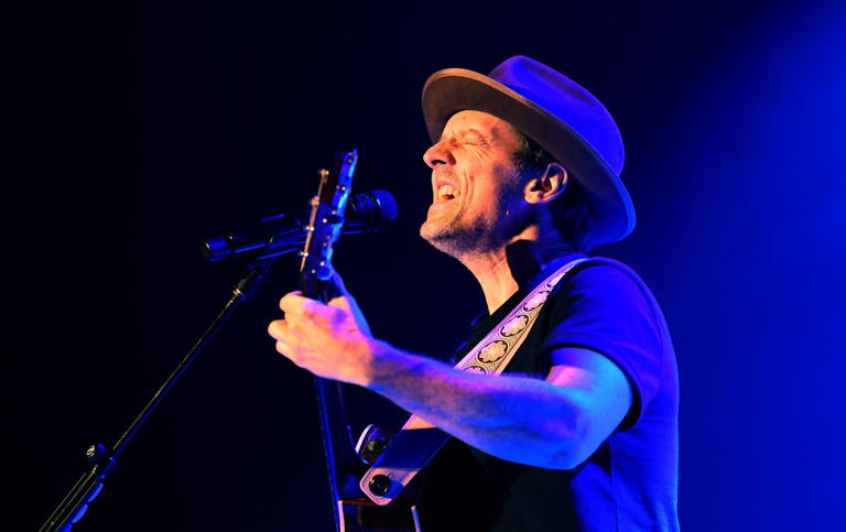 Jason Mraz is still yours and more (Syracuse concert review, photos ...