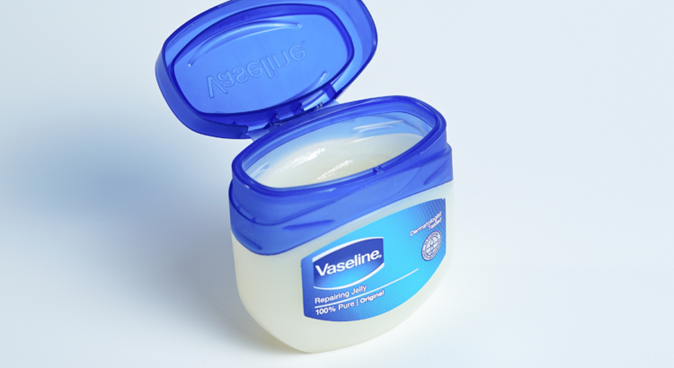 Vaseline isn't just for beauty, 7 clever household uses that can save ...