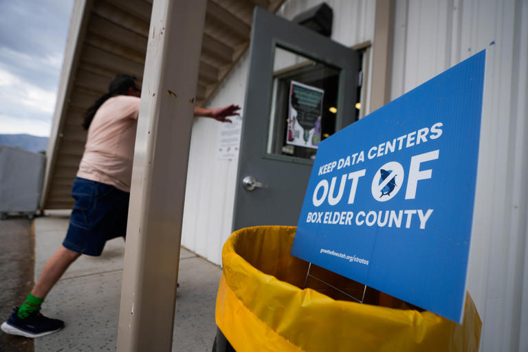 Whistleblower phones were 'blowing up' in Utah state auditor's office ...