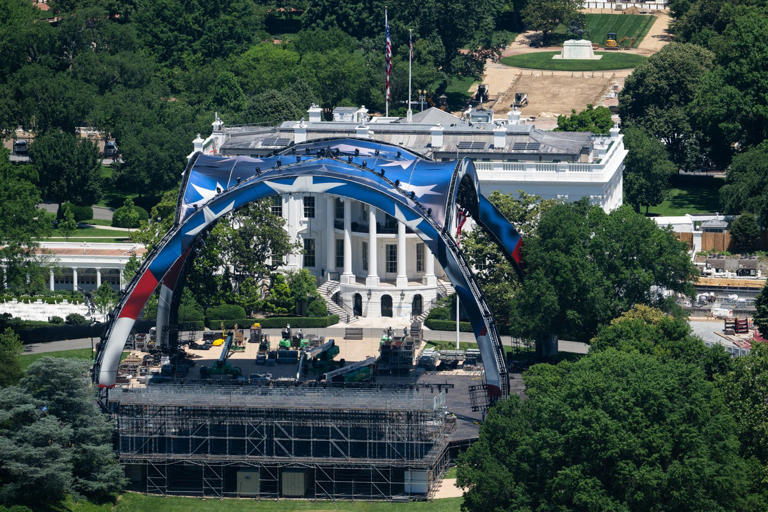 New photos show Trump’s UFC fight set-up towers over the White House