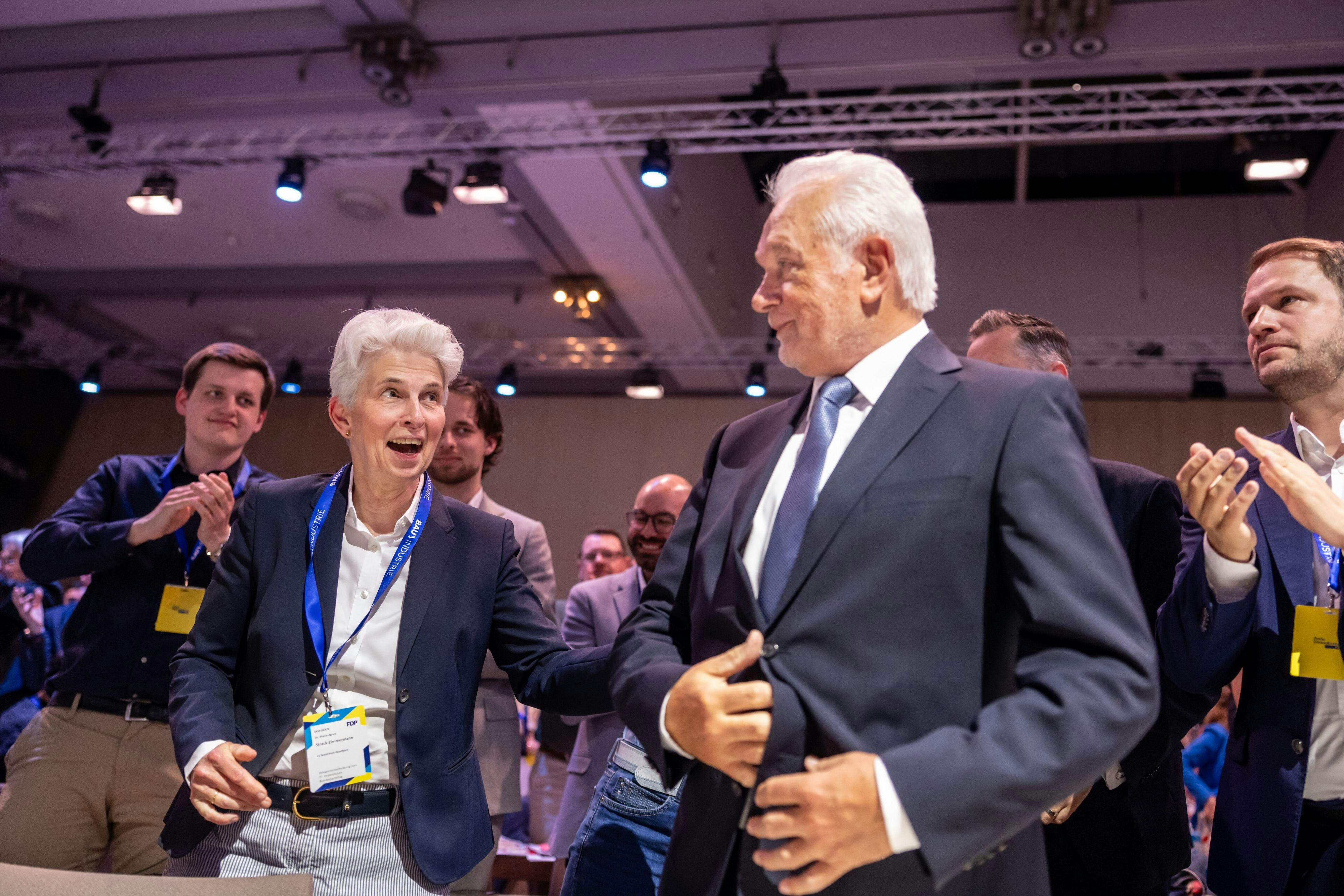 Offener Streit in der FDP: Kubicki attackiert Strack-Zimmermann – die ...