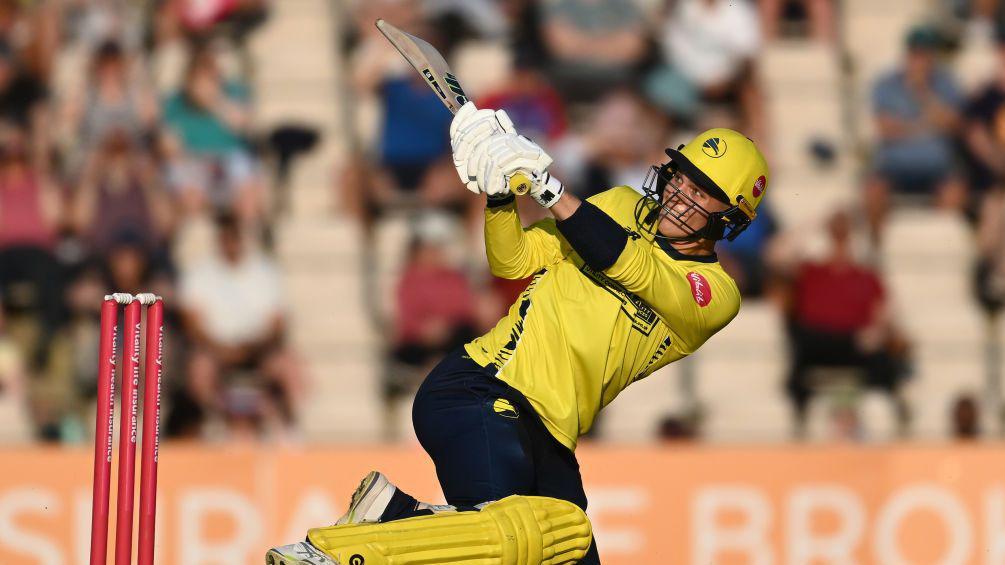 Hampshire's Albert signs new multi-year deal