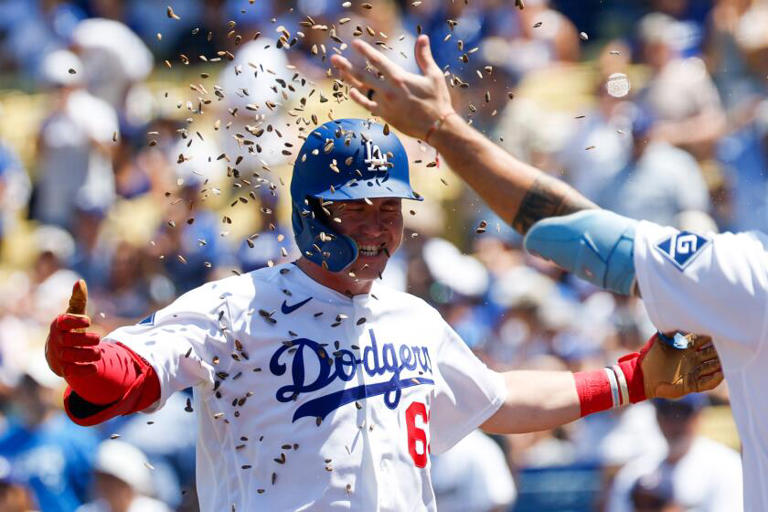Plaschke: Ryan Ward becomes an unlikely star in memorable Dodger ...