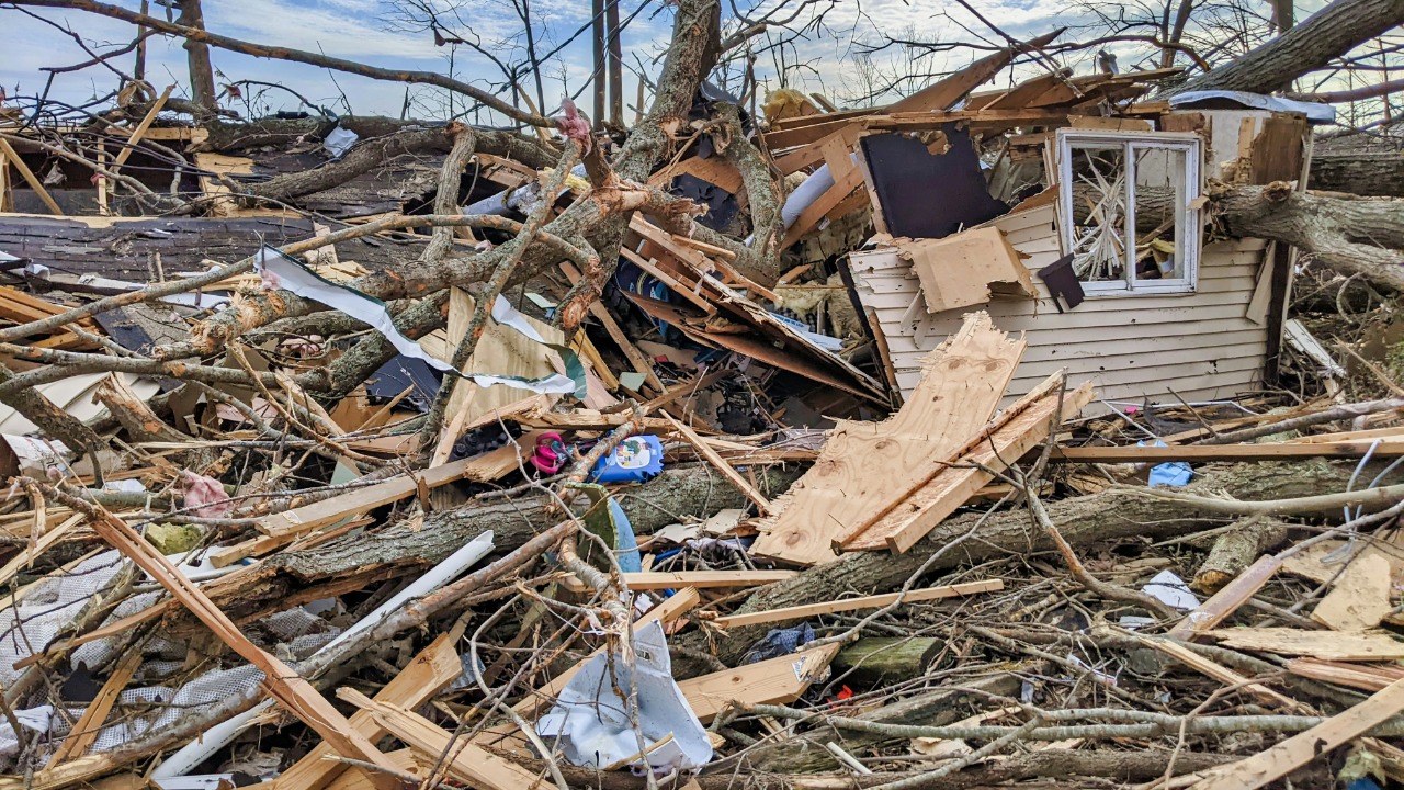 Severe storms killed two people in North Texas over the holiday weekend ...