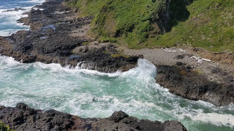 Oregon’s most accessible natural wonder has a platform overlooking the ...