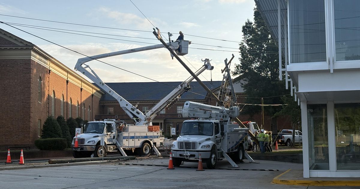 Driver charged with DWI after car takes down utility pole on Glenwood ...