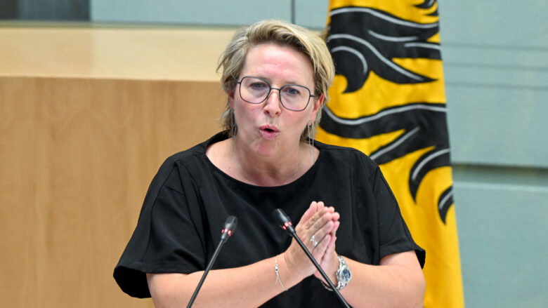 Vlaanderen investeert 14 miljoen euro om kinderopvang en ...