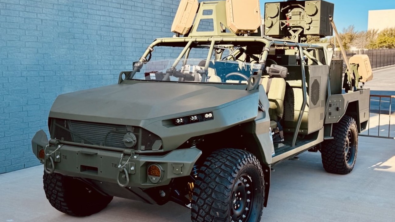 The Pentagon is now fielding laser and microwave counter-drone weapons ...